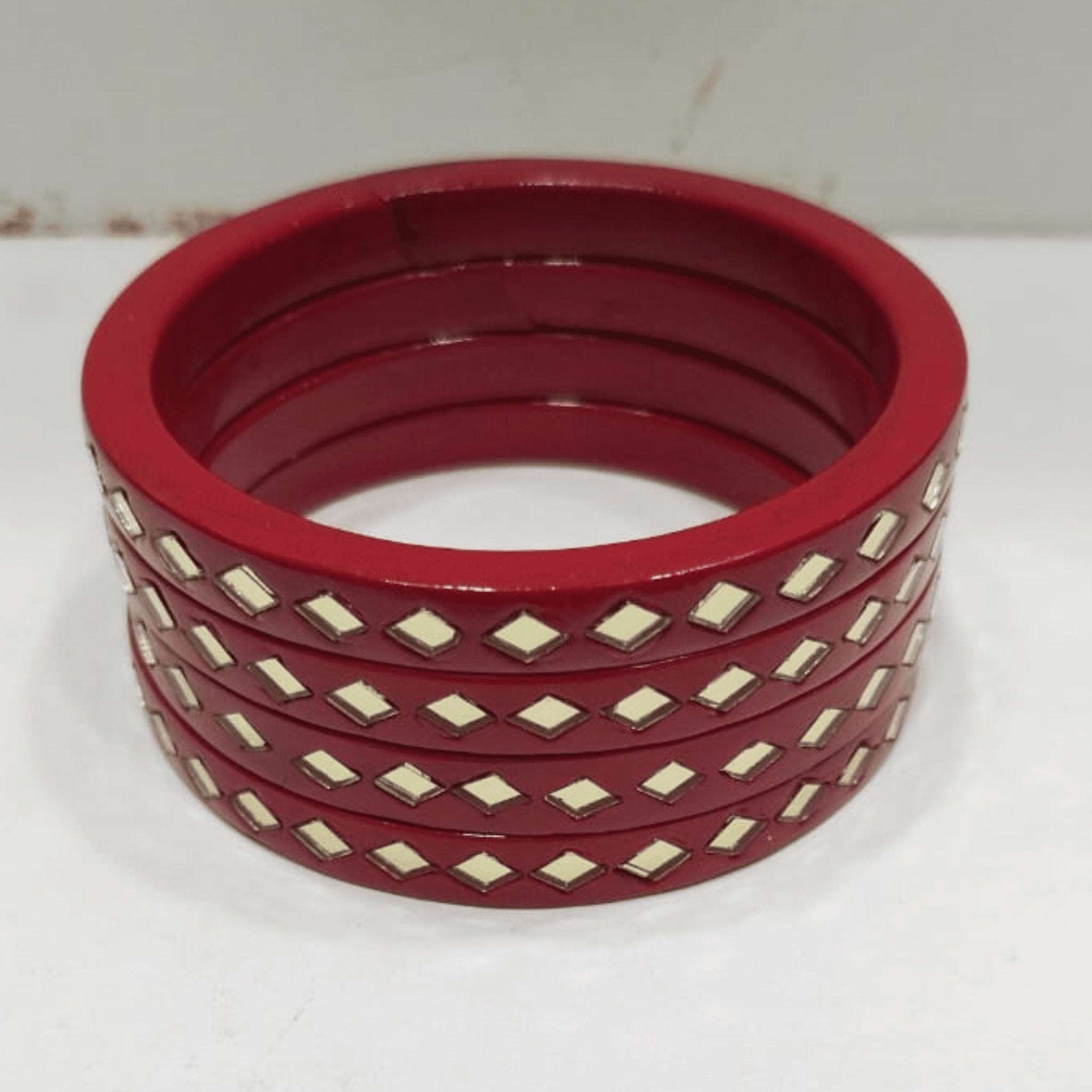 Red Bangles Golden Choki Rajasthani Lac Churi | Traditional Jewelry ...